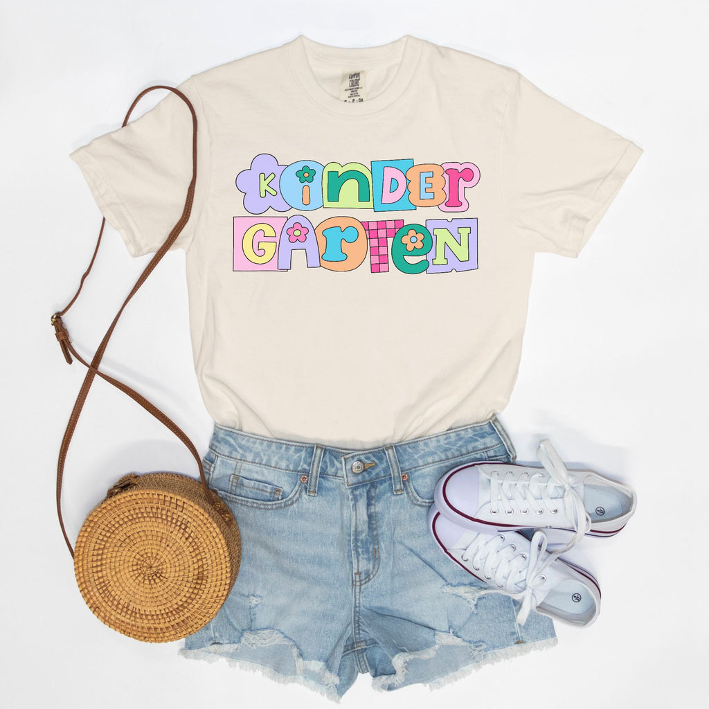Kinder Scrappy Tee – Lipstick and Littles